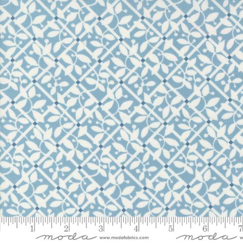 Light Blue Lattice - Pine Needles Quilt & Sew