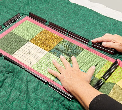 BERNINA Medium Border Clamp Hoop - Pine Needles Quilt & Sew